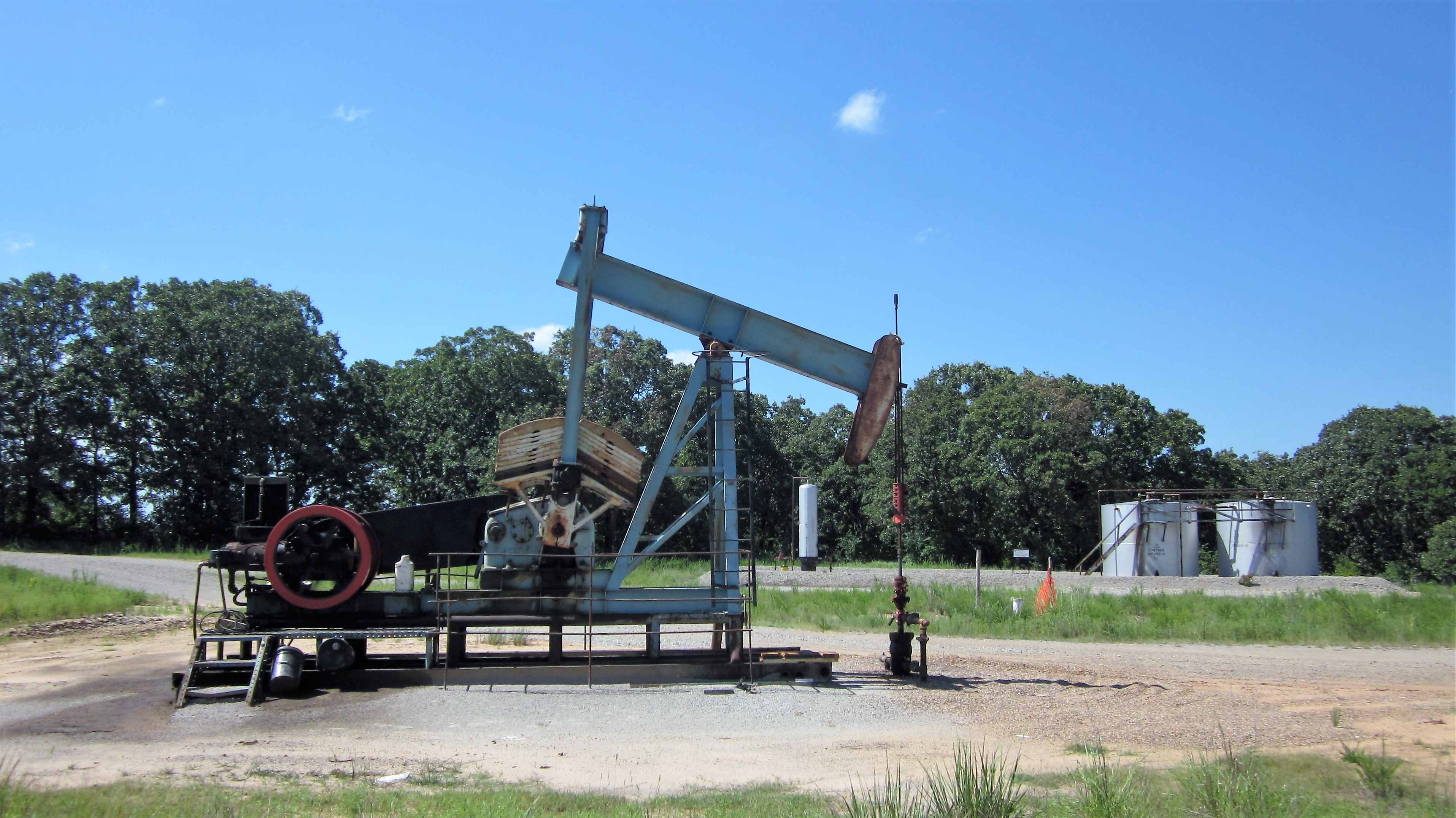 Wright Drilling & Exploration Successfully Purchases Existing Oil Production With Extra Benefits